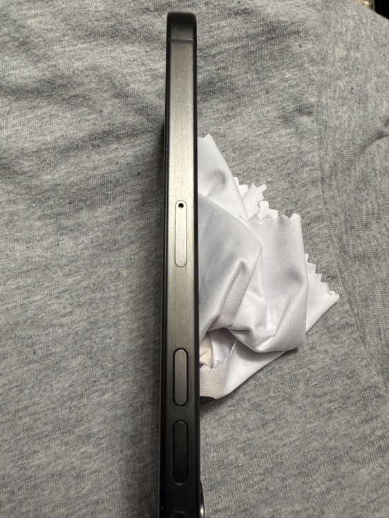 iPhone 15 Pro Max 256GB Akku 🔋 90% (Gebraucht) in Winterthur für CHF ...