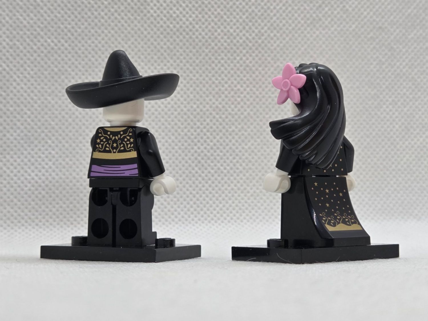 LEGO BAM Late 2025 Winter Día de los Muertos Lady + Mariachi (Neu ...