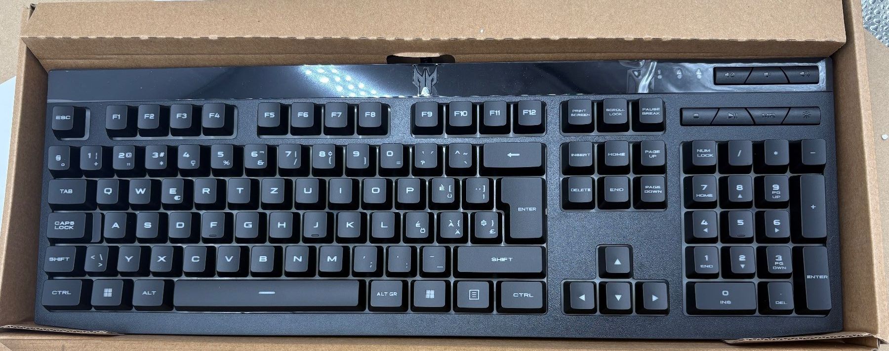 Acer Predator PO3-630 Intel® Core™ i7 i7-11700F, 32 GB (Gebraucht) in ...