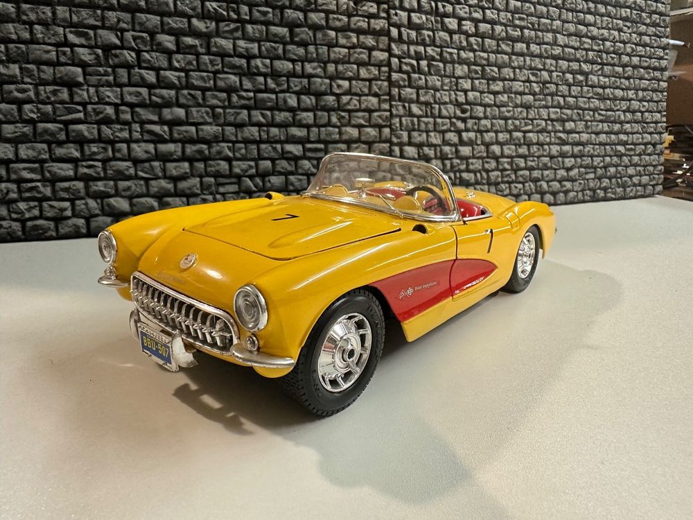 Burago Chevrolet corvette 1957 1/18 | Kaufen auf Ricardo