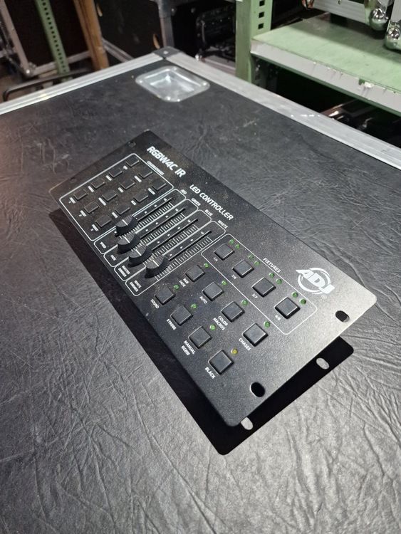 ADJ RGBW4C IR, RGB, RGBW oder RGBA LED-Controller | Kaufen auf Ricardo