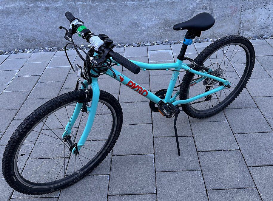 PYRO TwentyFour Large 24" - ultraleicht | Kaufen auf Ricardo