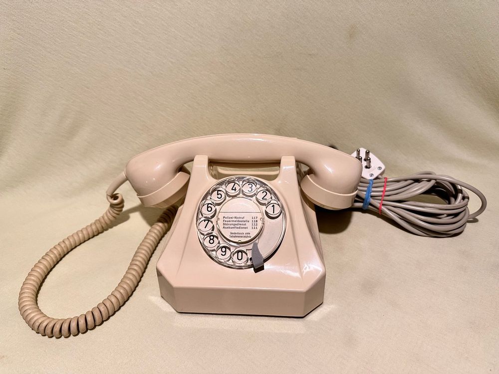 altes Telefon Autophon T50 beige sehr schön (Gebraucht) in Seuzach für ...