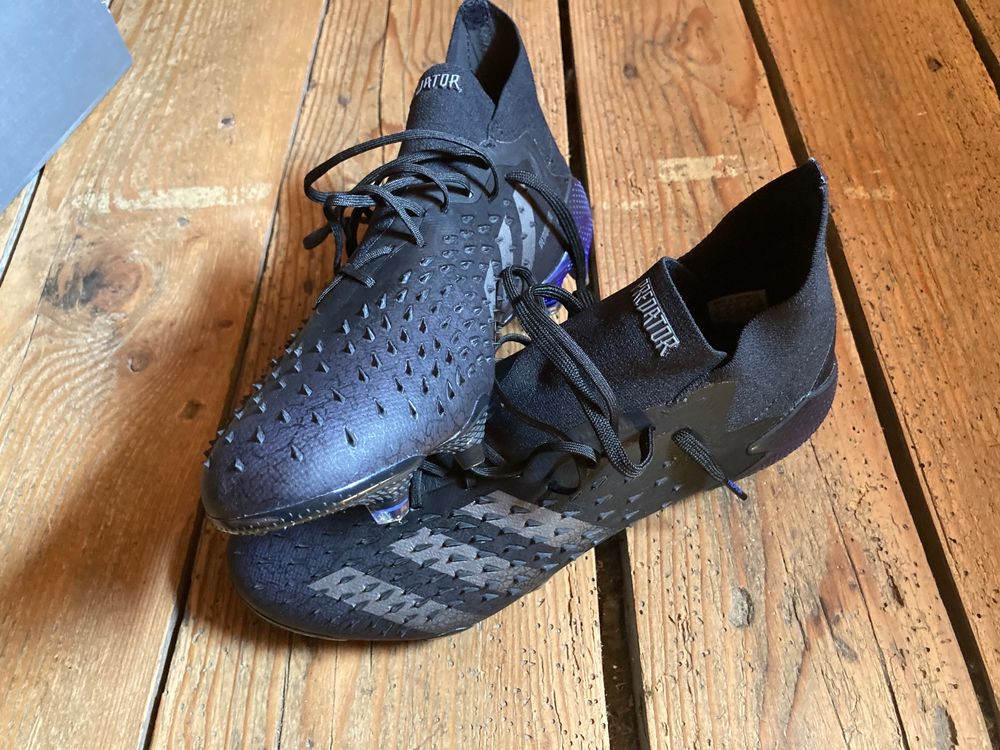 Neuer Adidas Predator Freak 1FG | Kaufen auf Ricardo