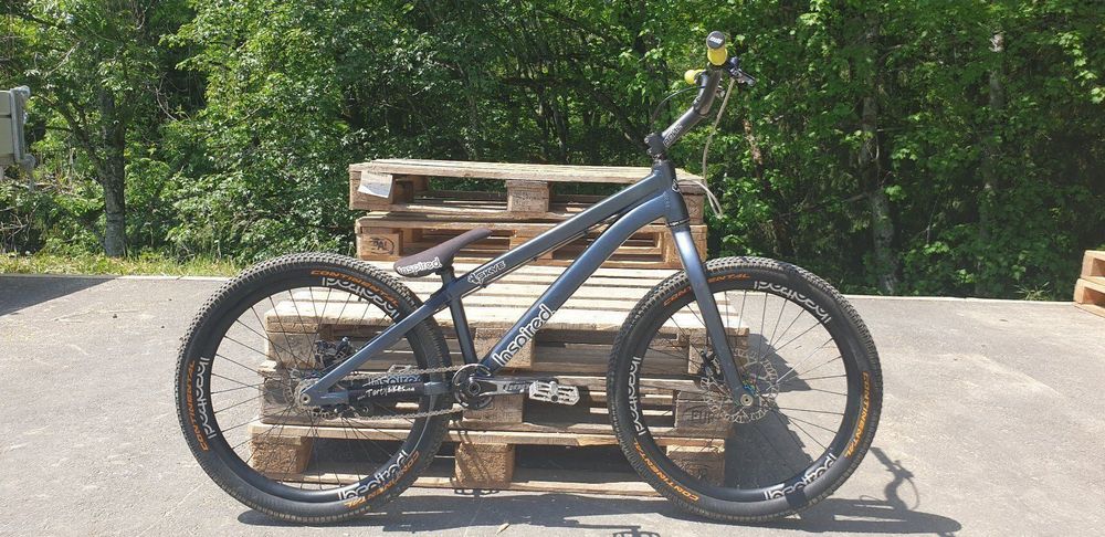 Vélo Street Trial Inspired Skye Team V3 (D'occasion) à Le Sépey pour ...