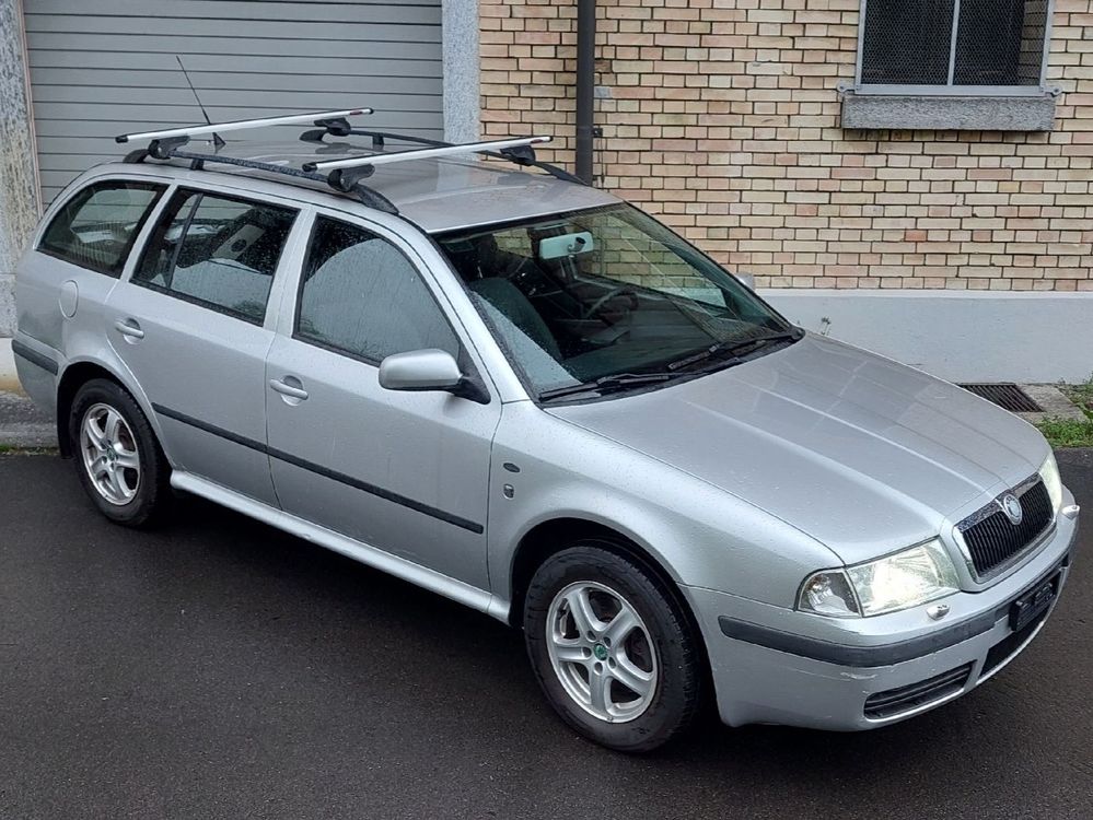 Skoda Octavia Combi 4x4 1U MK1 Turbo 1.8L Benzin (Defekt) in Illgau für ...