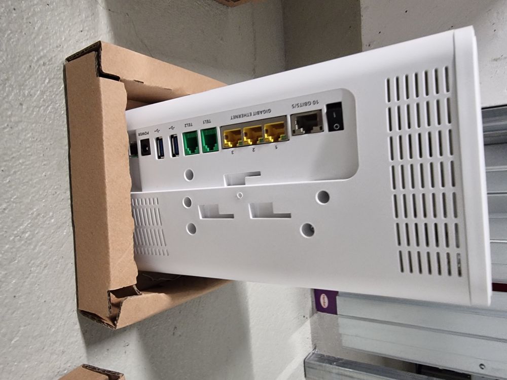 Sunrise Internet Fiber Box / Internetbox (Neu (gemäss Beschreibung)) in ...