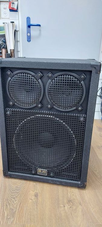 Peavey Mega Box Black 1x15" + 2x10" (Gebraucht) in Glattbrugg für CHF ...