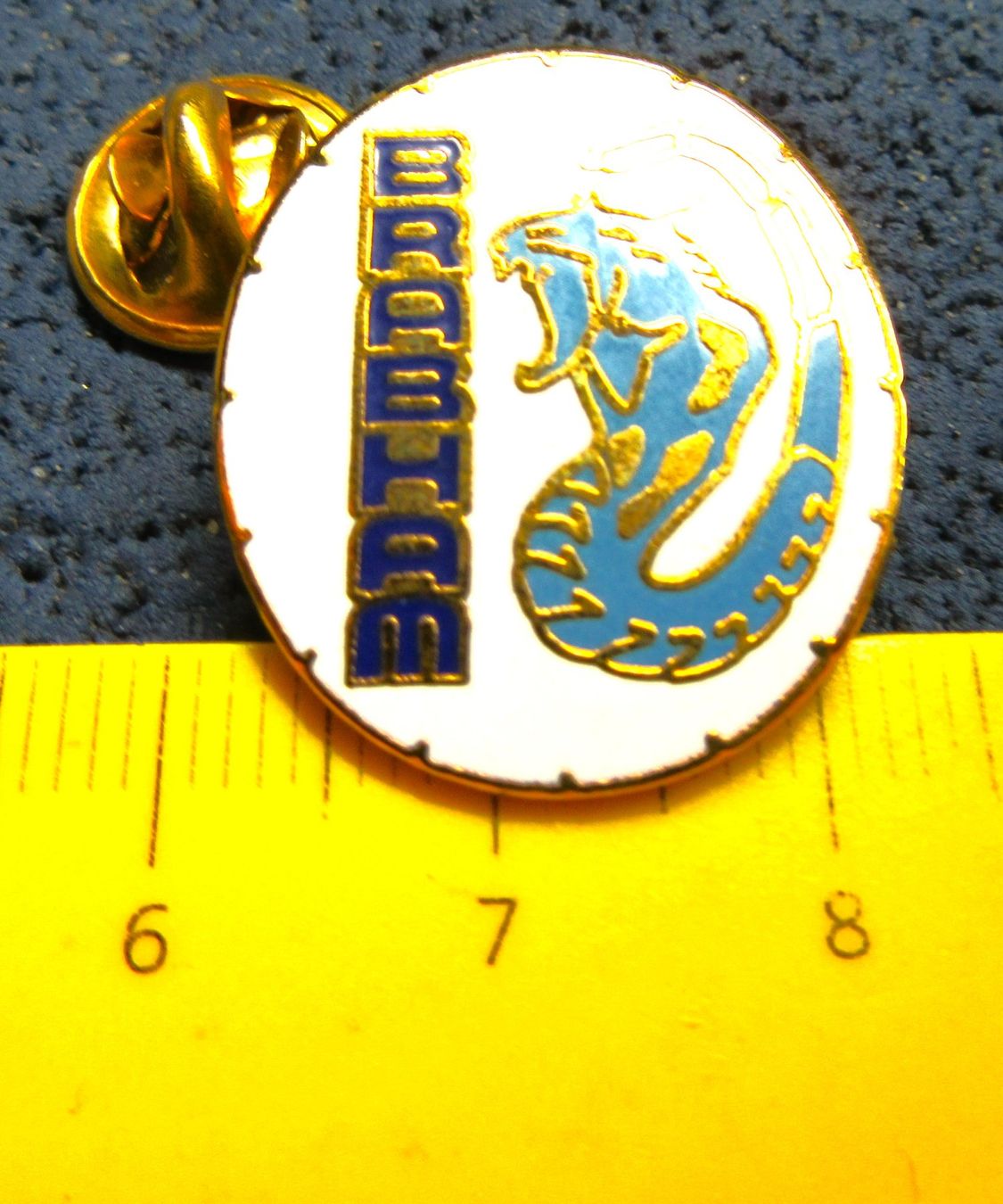 BRABHAM FORMEL1 RACING-TEAM LOGO PIN ENAMEL GOLDIG (Gebraucht) in ...