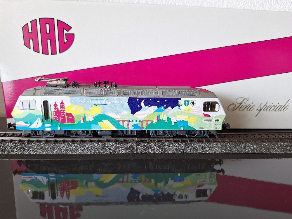 HAG HO. Locomotive Re 4/4 BT, 50 ans de HAG, selon photos (Neu und ...