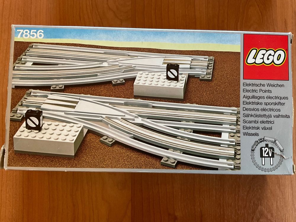 Lego Eisenbahn 12V Weichen, links und rechts Set (7856) (Gebraucht) in ...