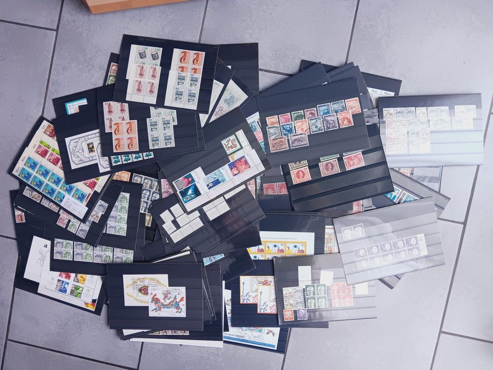 Unmengen an grosse Steckkarten mit BRD-Zonen-Österreich-DR.. (Gebraucht) in Holderbank AG für ...