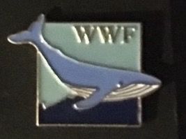 Pin WWF Wal | Kaufen auf Ricardo