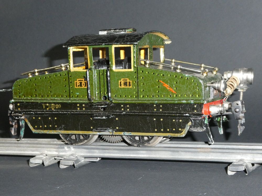 Sogenannte " Vollbahnlokomotive " Märklin V13020 Spur 0 (Defekt) in ...