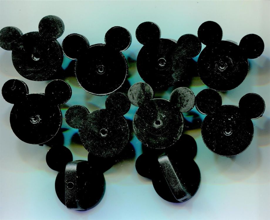 Disney Clips für Pins (Gebraucht) in Winterthur für CHF 3 – mit ...