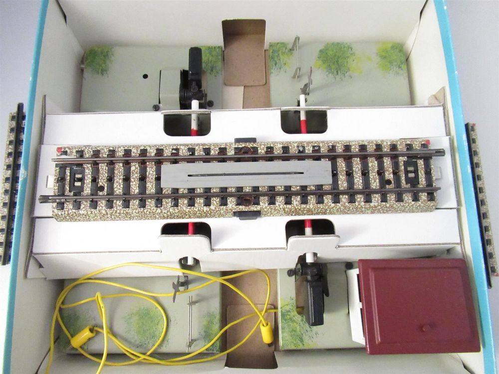 Märklin 7192 Vollautomatischer Bahnüber. (Gebraucht) in Basel für CHF ...