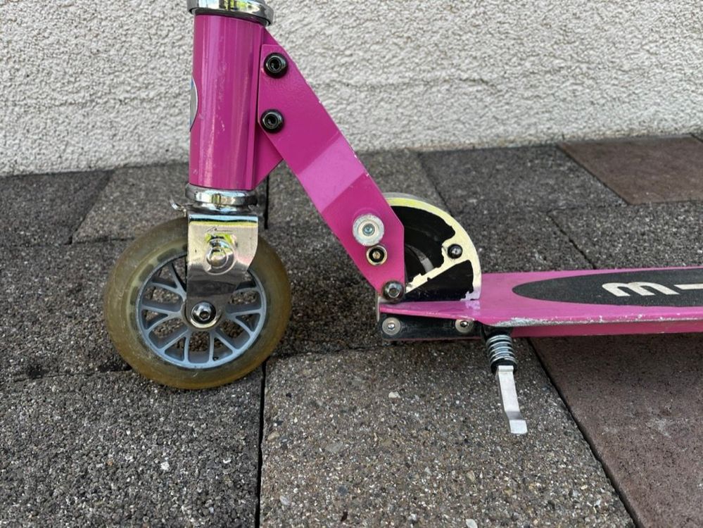 Trotti Scooter Micro Sprite Lila (Fältbar) (Gebraucht) in Gebenstorf ...