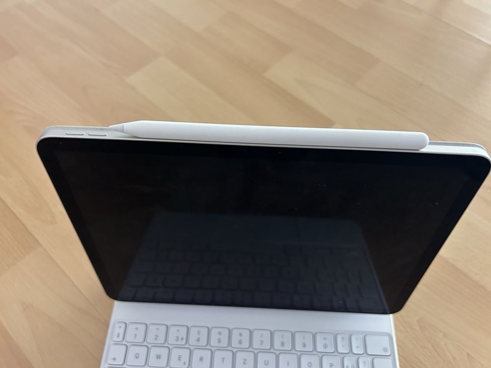 Apple iPad Air 11" M2 (2024) - Magic Keyboard - Pencil Pro (Gebraucht ...