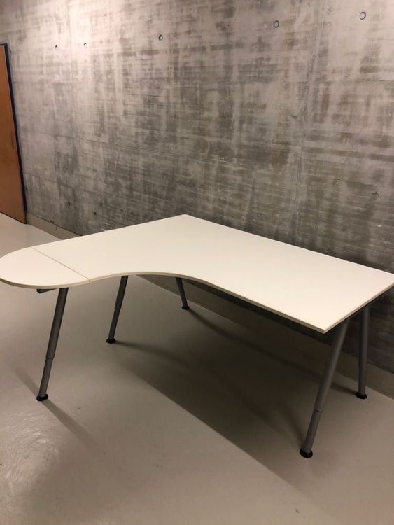IKEA GALANT schreibtisch mit ecken | Kaufen auf Ricardo