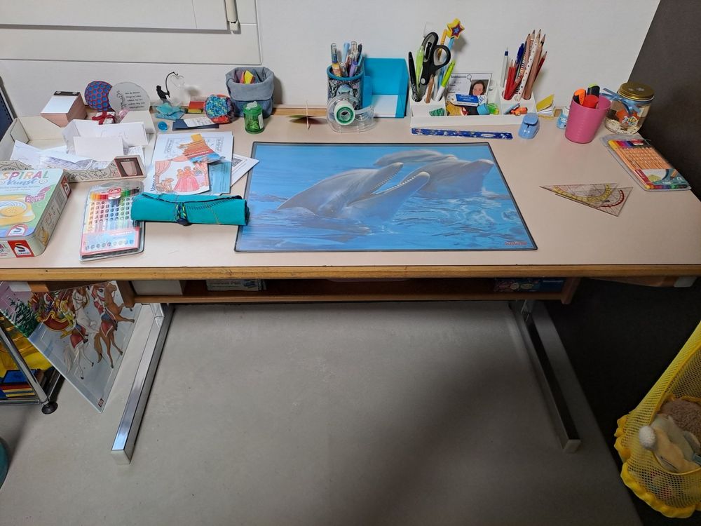 Schüler-Pult Holz-Metall (massiv, robust) | Acheter sur Ricardo