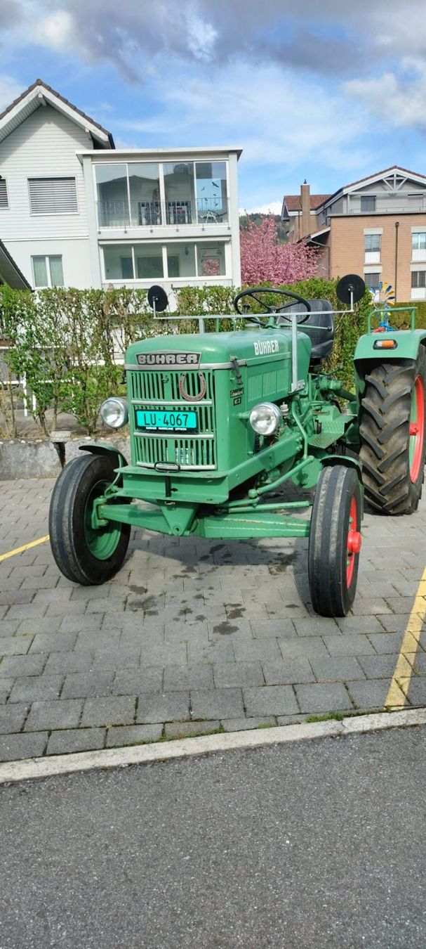 Bührer Traktor (Gebraucht) in Dagmersellen für CHF 2999 – nur Abholung ...