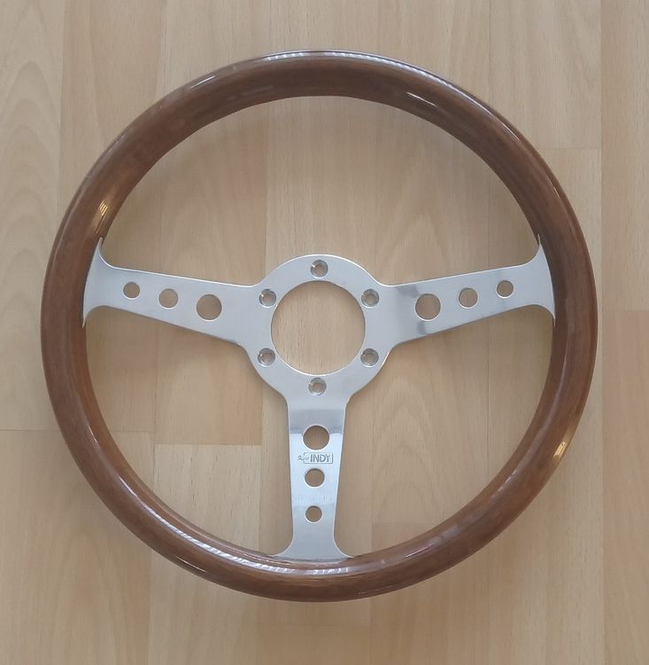 MOMO Lenkrad Super INDY 32 | Kaufen auf Ricardo