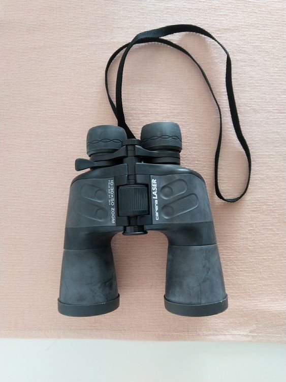 Fernglas Carena Laser 10-30x50 Zoom (Gebraucht) in Allschwil für CHF 20 ...