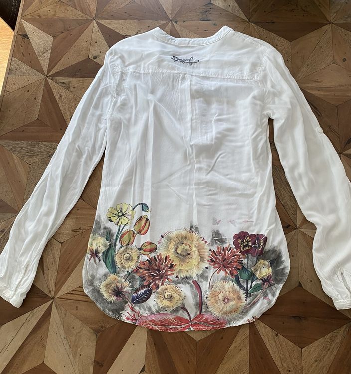 Desigual Bluse (Gebraucht) in Stadel b. Niederglatt für CHF 9 – mit Lieferung auf Ricardo kaufen