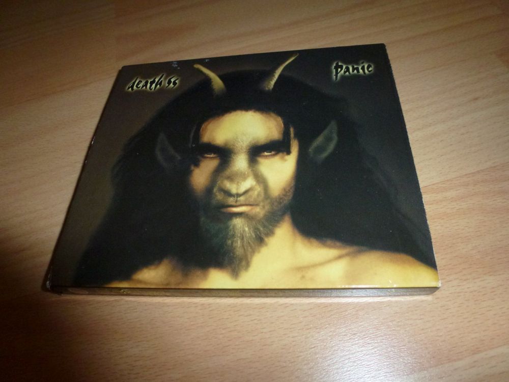 Death SS – Panic CD (Gebraucht) in für CHF 5 – mit Lieferung auf Ricardo kaufen