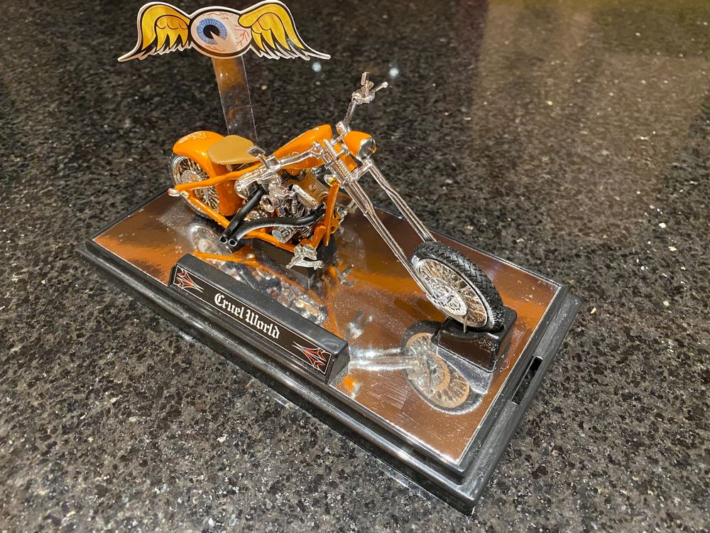 Jada Toys Von Dutch Cruel World Chopper 1:18 | Acheter sur Ricardo