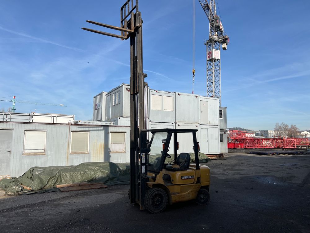 Diesel Stapler CAT ab 1 Fr! (Gebraucht) in Brüttisellen für CHF 8069 ...