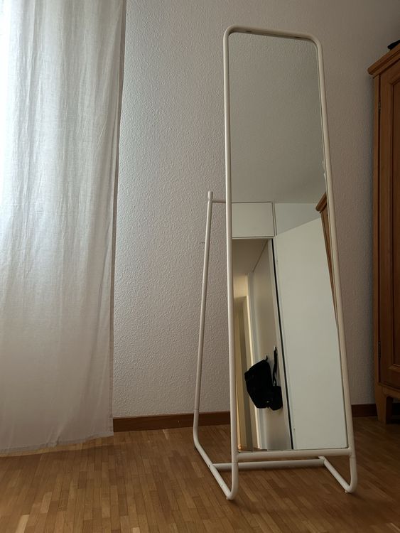 Ikea Spiegel Knapper (Gebraucht) in Jona für CHF 15 – nur Abholung auf Ricardo kaufen