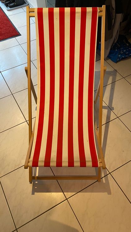 Sonnenstuhl Rot/Weiss (Gebraucht) in Luzern für CHF 21 – nur Abholung auf Ricardo kaufen