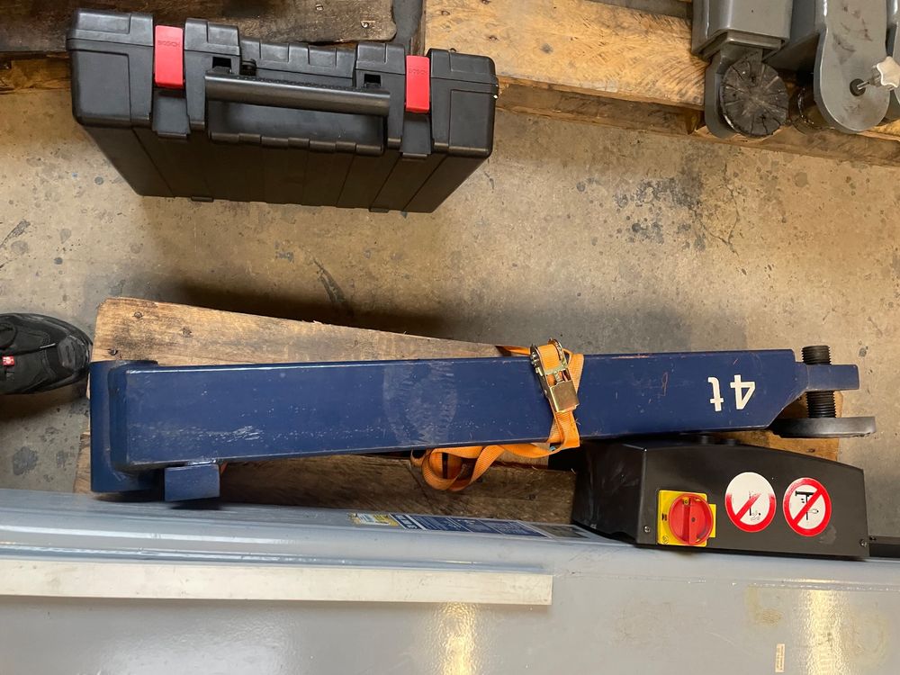 2 Säulen Autolift 4t Vilver swiss made (Gebraucht) in Galgenen für CHF ...