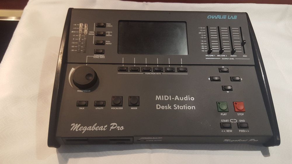 MEGABEAT PRO/ CHARLIE LAB mit ca.3000 Midifiles auf HD (Gebraucht) in ...