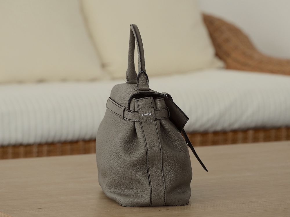 👜 Lancel Charlie Schultertasche 1A Zustand nie getragen 👜 (Neu (gemäss ...