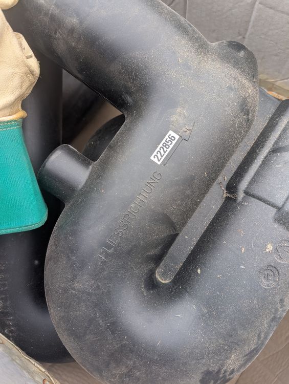 PE-Rohre und Siphon für Abwasser/Regenwasser etc. (Gebraucht) in ...