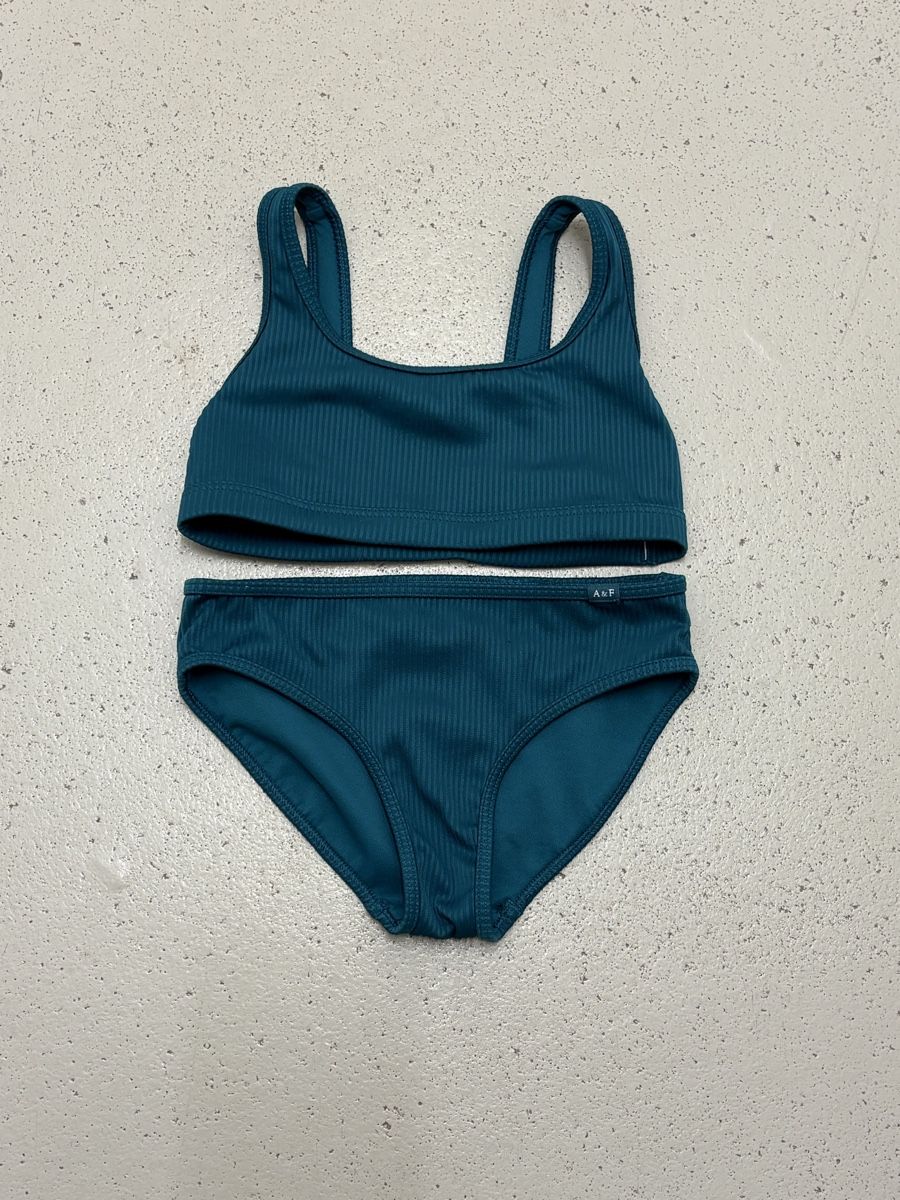 Abercrombie Bikini 122/128 (D'occasion) à Schliern b. Köniz pour CHF 6 ...
