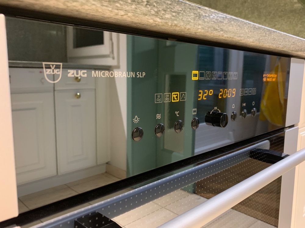 V-Zug Backofen Microbraun SLP, 60cm x 60cm Grössennorm (Gebraucht) in ...