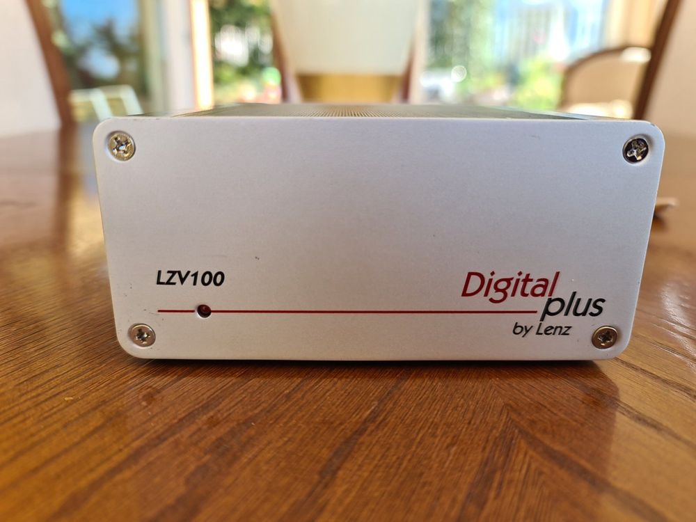 Lenz LZV 100, DCC-Digital-Zentrale und -Verstärker | Acheter sur Ricardo