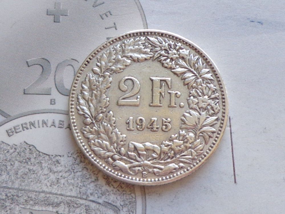 2 Fr. 1945 Belle pièce - Rare ! (Gebraucht) in Pully für CHF 6 – mit Lieferung auf Ricardo kaufen