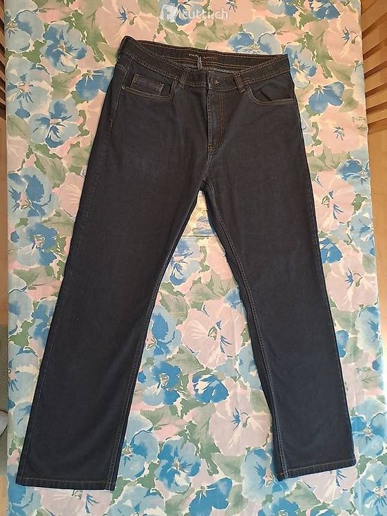 Jeans (Gebraucht) in Zürich für CHF 4 – nur Abholung auf Ricardo kaufen