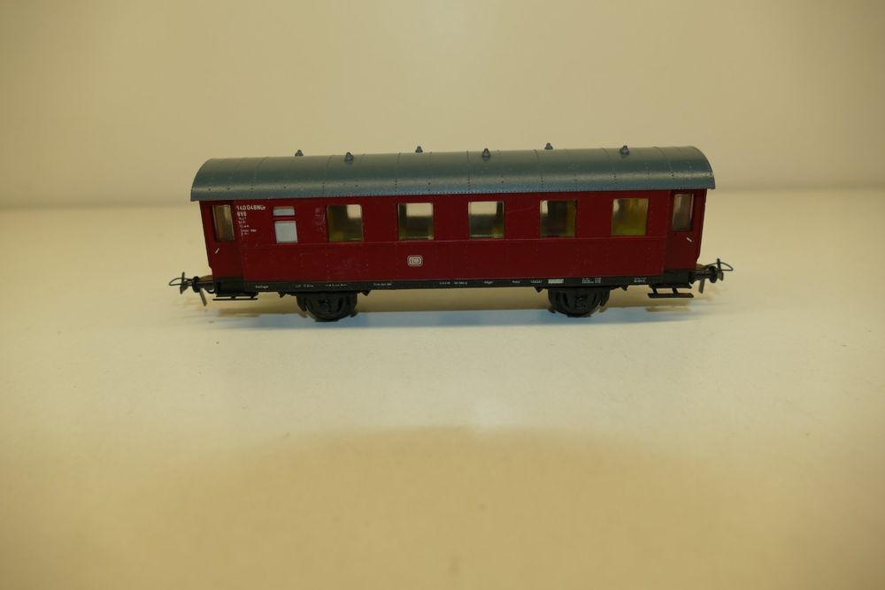 Piko H0: DB Personenwagen rot Typ BVB (Gebraucht) in Niederhasli für ...