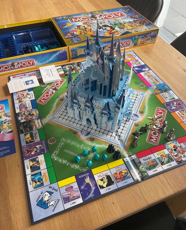Monopoly Disney Edition mit 3D Schloss (Neu (gemäss Beschreibung)) in ...