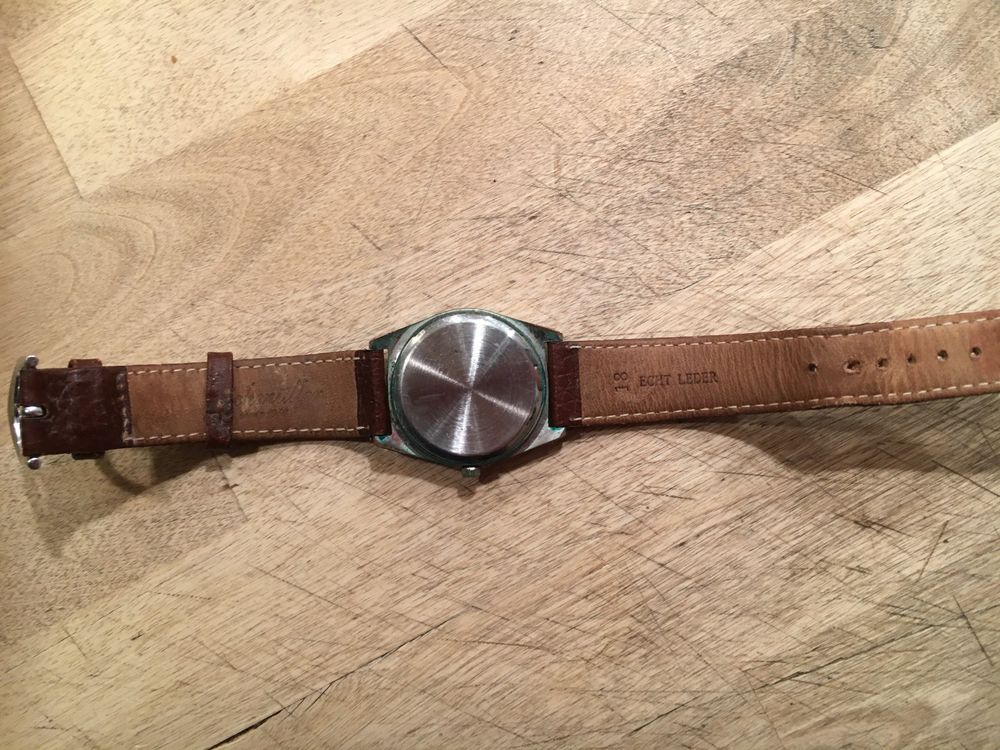 Ab 1.- PCA Quartz Uhr (batterie wechseln) Black Friday 90% (Gebraucht ...