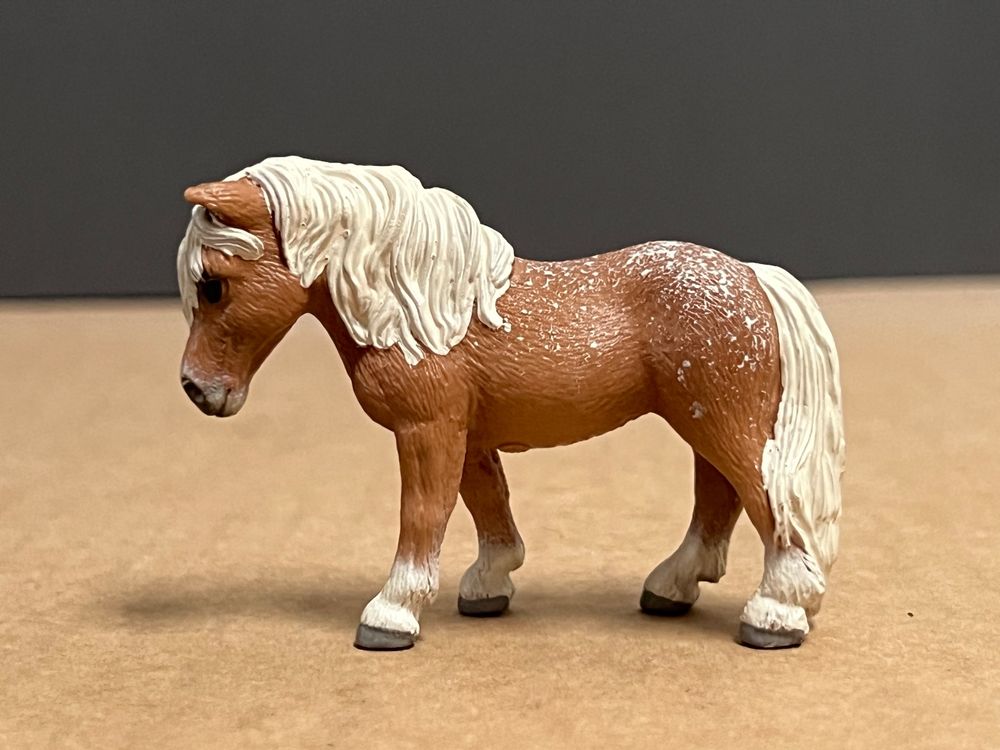 Schleich Falabella Wallach Stute Fohlen Pferd Pferde (Gebraucht) in Ennetbaden für CHF 26 – mit ...