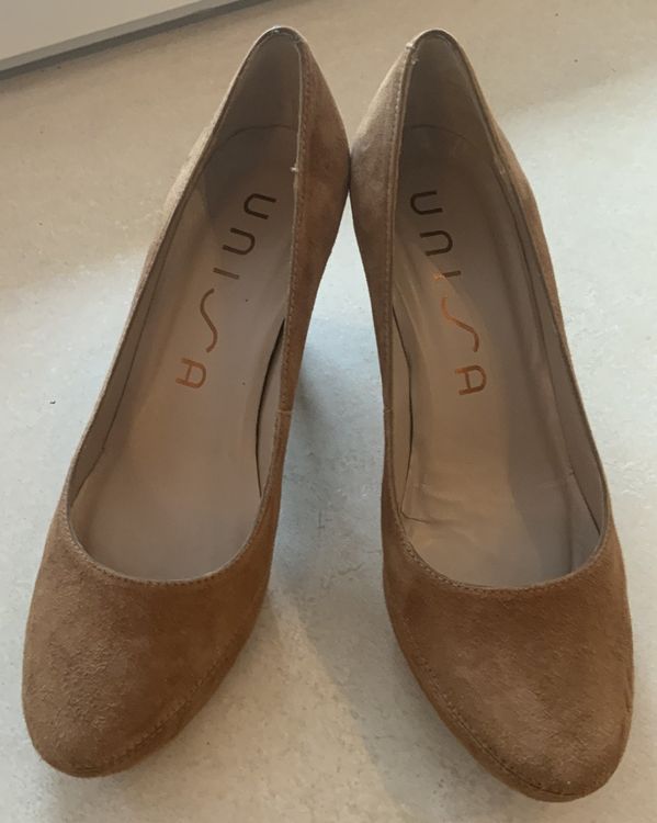 Unisa Damen Wildleder Pumps beige, Grösse 38 (Neu (gemäss Beschreibung)) in rheineck für CHF 19 ...
