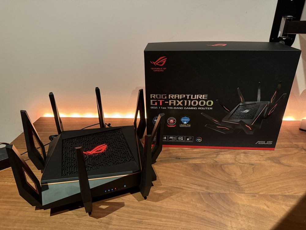 ASUS ROG Rapture GT-AX11000 Gaming Router (Neu (gemäss Beschreibung ...