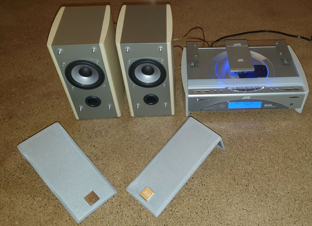 JVC Mini Hifi Anlage (Gebraucht) in Hausen am Albis für CHF 10 – nur ...