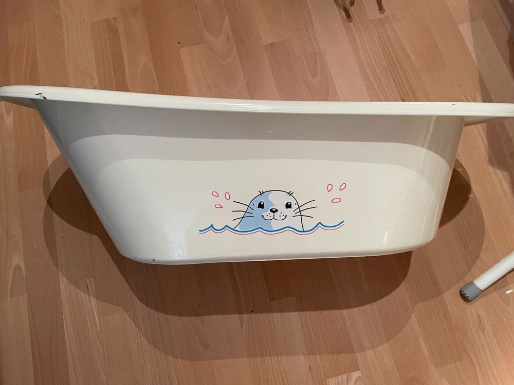 Badewanne Baby / Kleinkind (Gebraucht) in Biglen für CHF 9 – nur ...